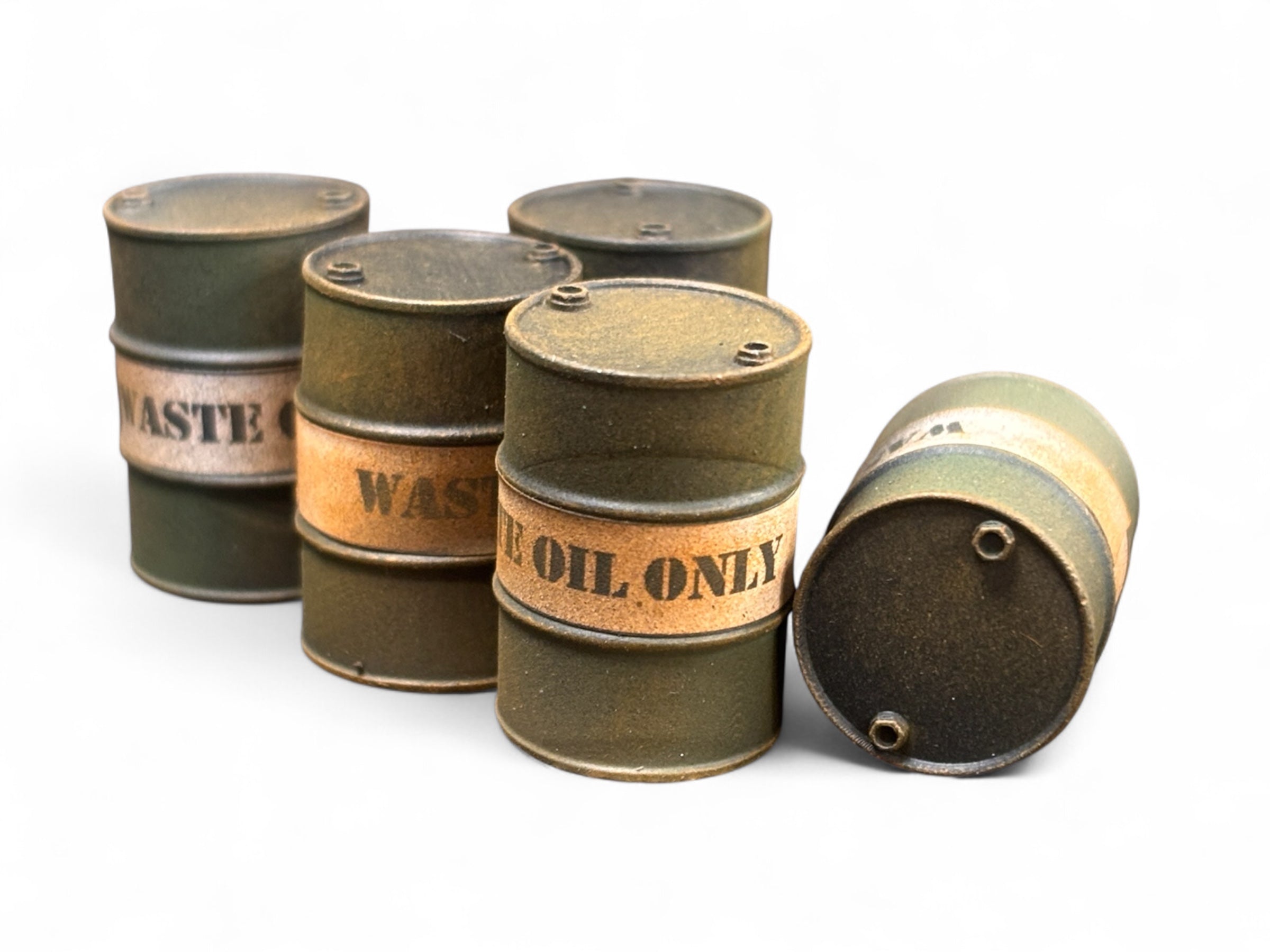 Waste Oil Drums - Army Green - Weathered - OO Gauge – Bunters Yard